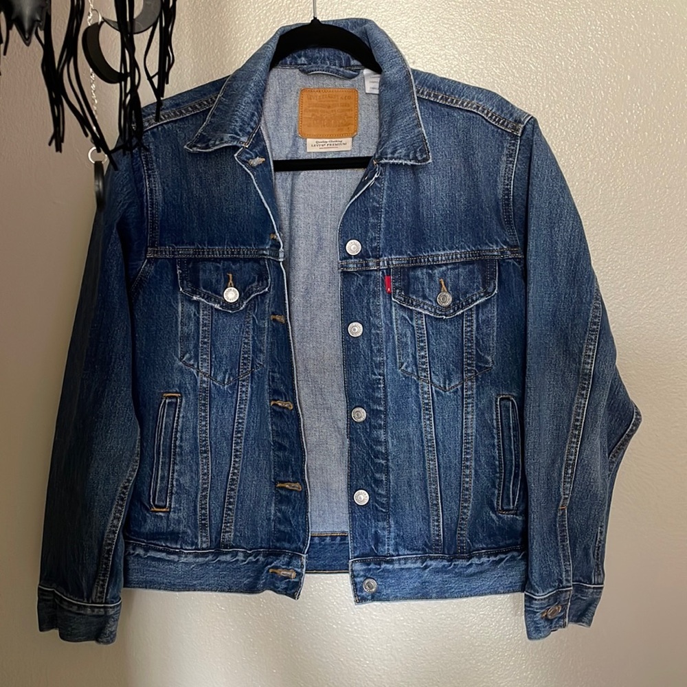 Levi’s Premium Denim Jacket - Gem